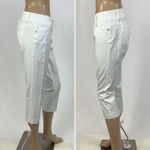 Alfani | Pants & Jumpsuits | Alfani White Stretchy Capri Cropped Pants ...